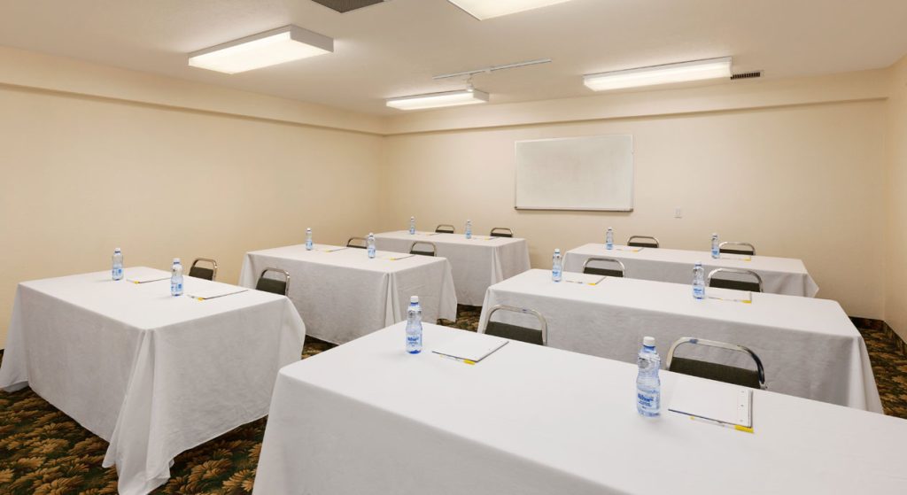 High Prairie Inn & Suites | High Prairie Alberta Hotel and Meeting Facility